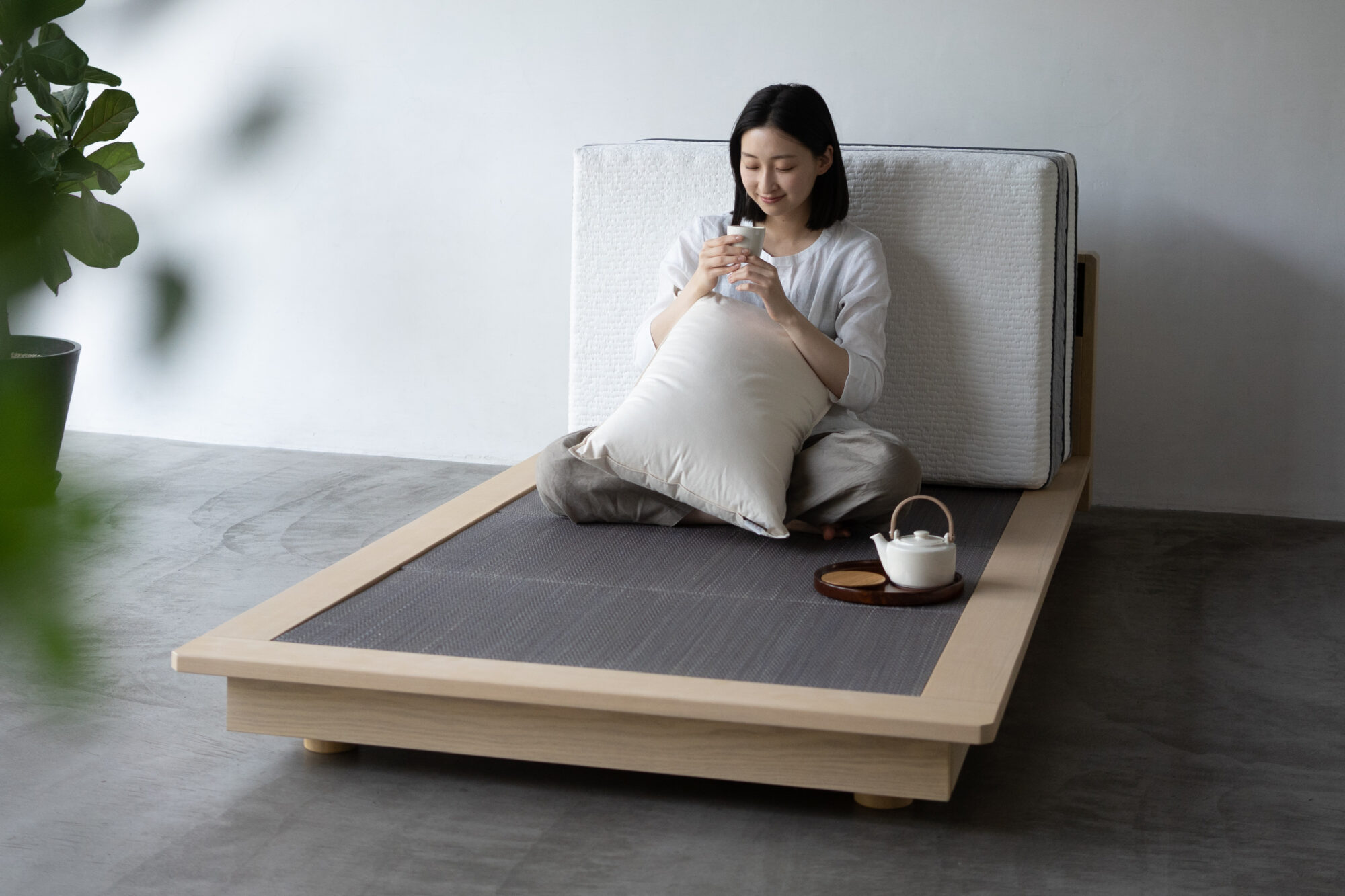 PRODUCT Based on Japanese Tradition - EMOOR Brand Site