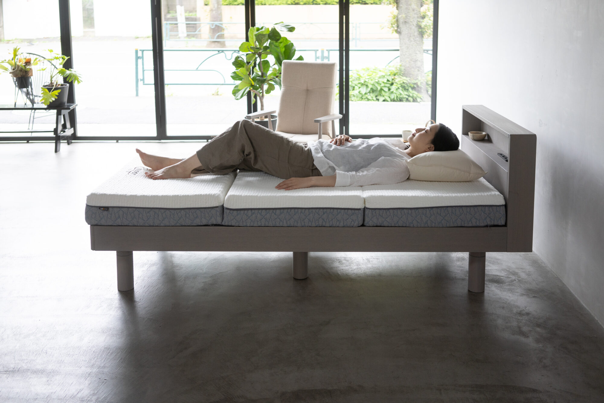 PRODUCT Based on Japanese Tradition - EMOOR Brand Site